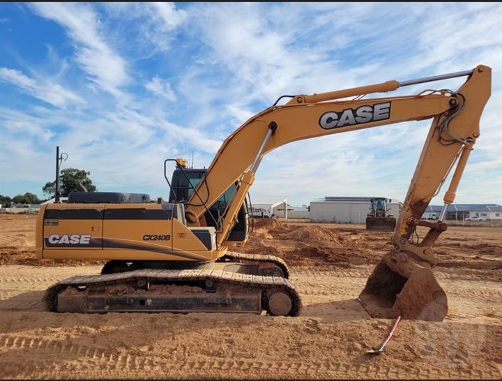 2012 CASE CX240B for sale