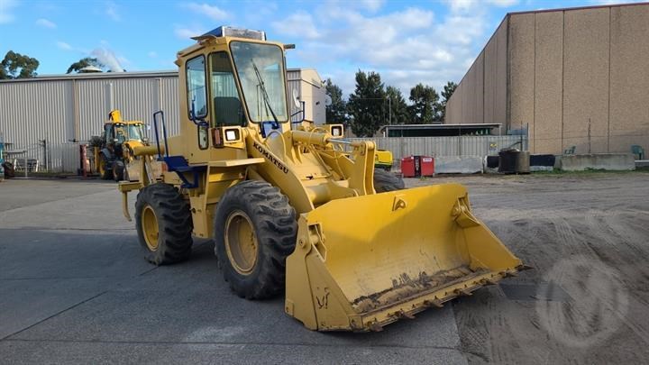 KOMATSU WA150 for sale