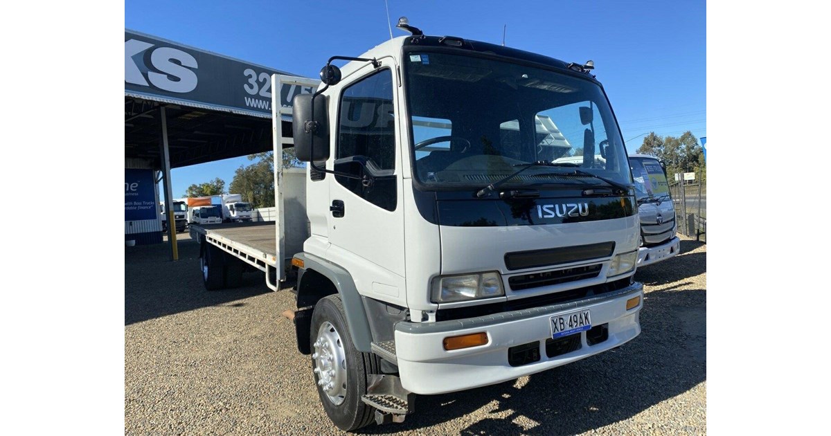 2004 ISUZU FTR900 for sale