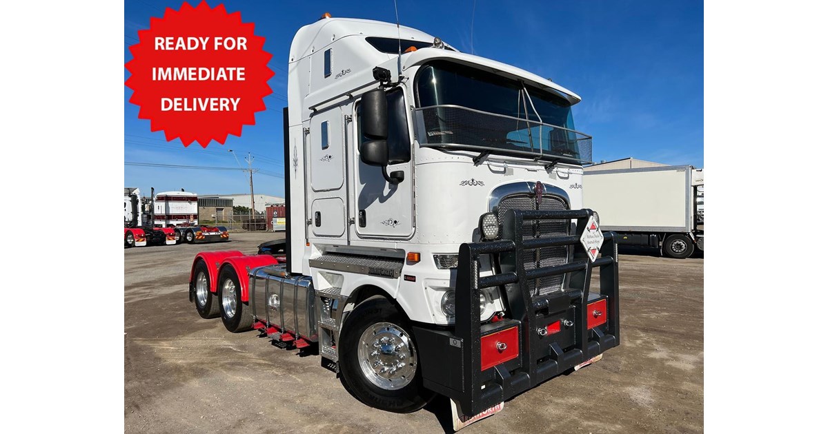 2017 KENWORTH K200 6X4 PRIME MOVER for sale
