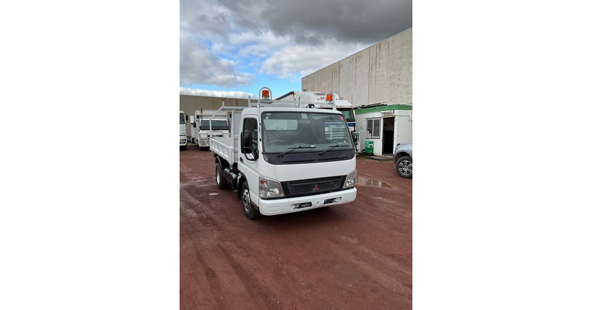 2007 FUSO CANTER 515 WIDE FE CANTER for sale