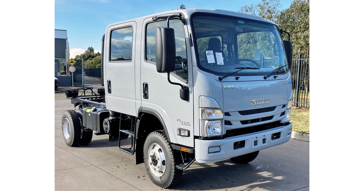 ISUZU NPS 75-155 AMT CREW CAB 4x4 for sale