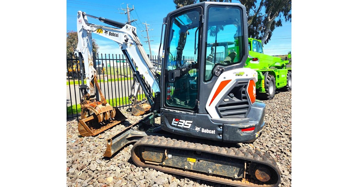2019 BOBCAT E35 for sale