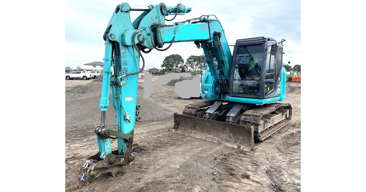 2018 KOBELCO SK135SR-3 for sale