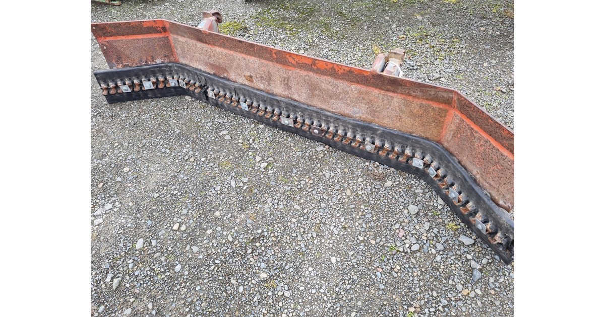 OTHER CRAPAWAY MUCK SCRAPER FOR FEEDPAD for sale