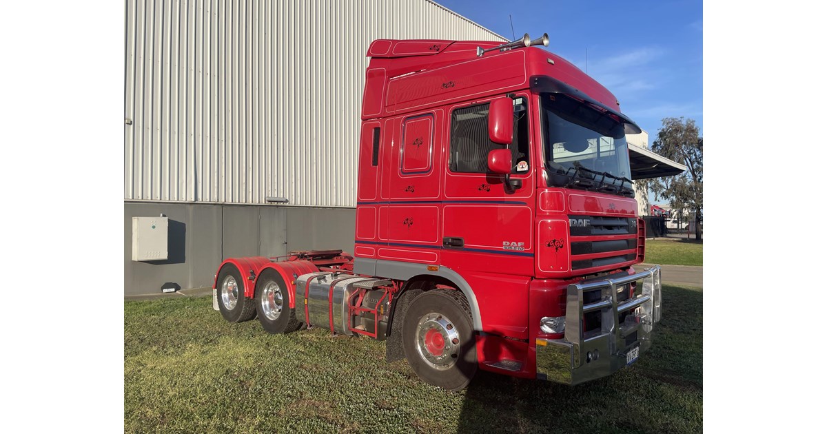 2017 DAF XF105 #294 for sale