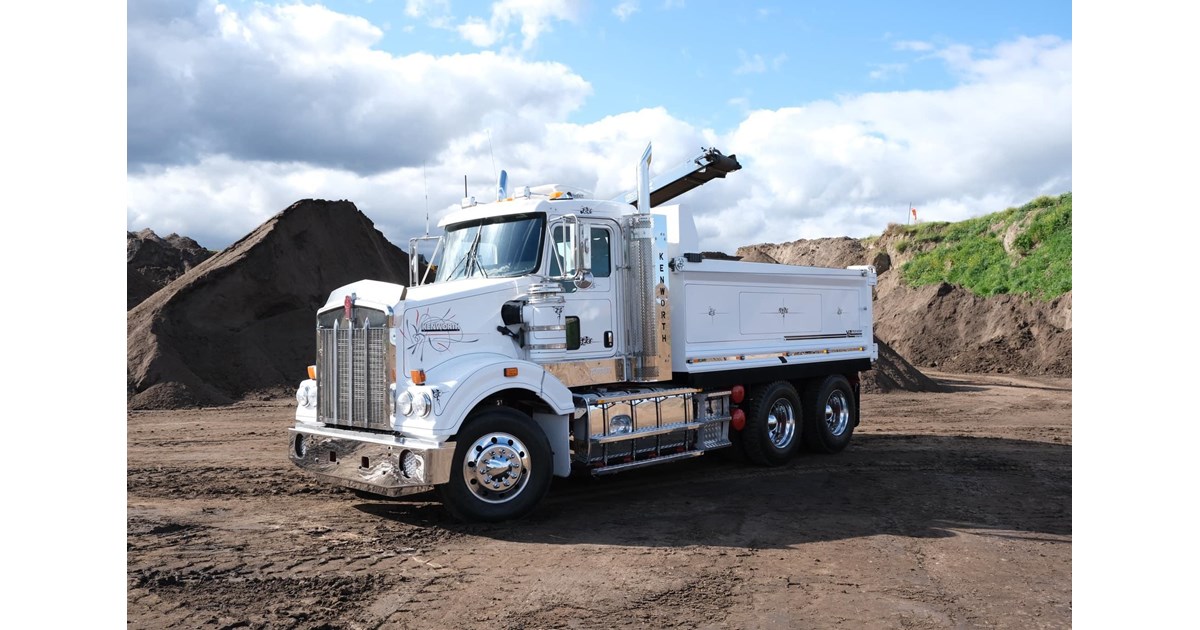 2011 KENWORTH T409 SAR 409 SAR for sale
