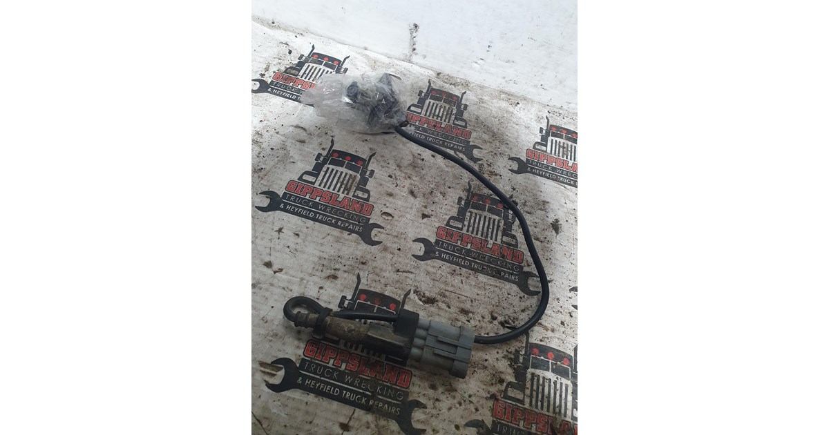 IVECO STRALIS BRAKE LIGHT SWITCH IVECO 98447232 98447232 for sale ...