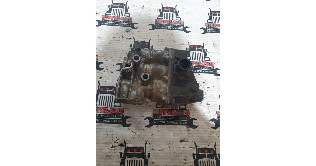 SCANIA SCANIA RETARDER CONTROL VALVE 0675541 0675541 for sale (refcode ...