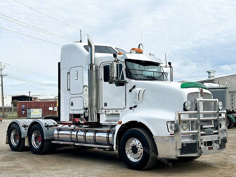 2010 KENWORTH T608 for sale