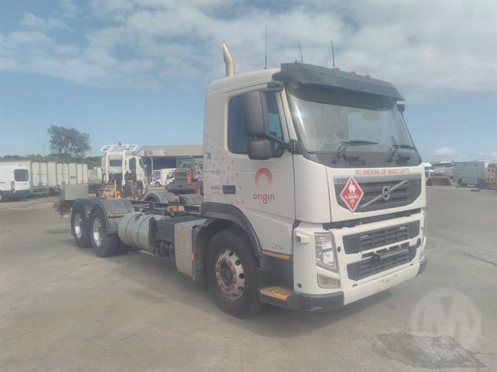 2012 VOLVO FM for sale