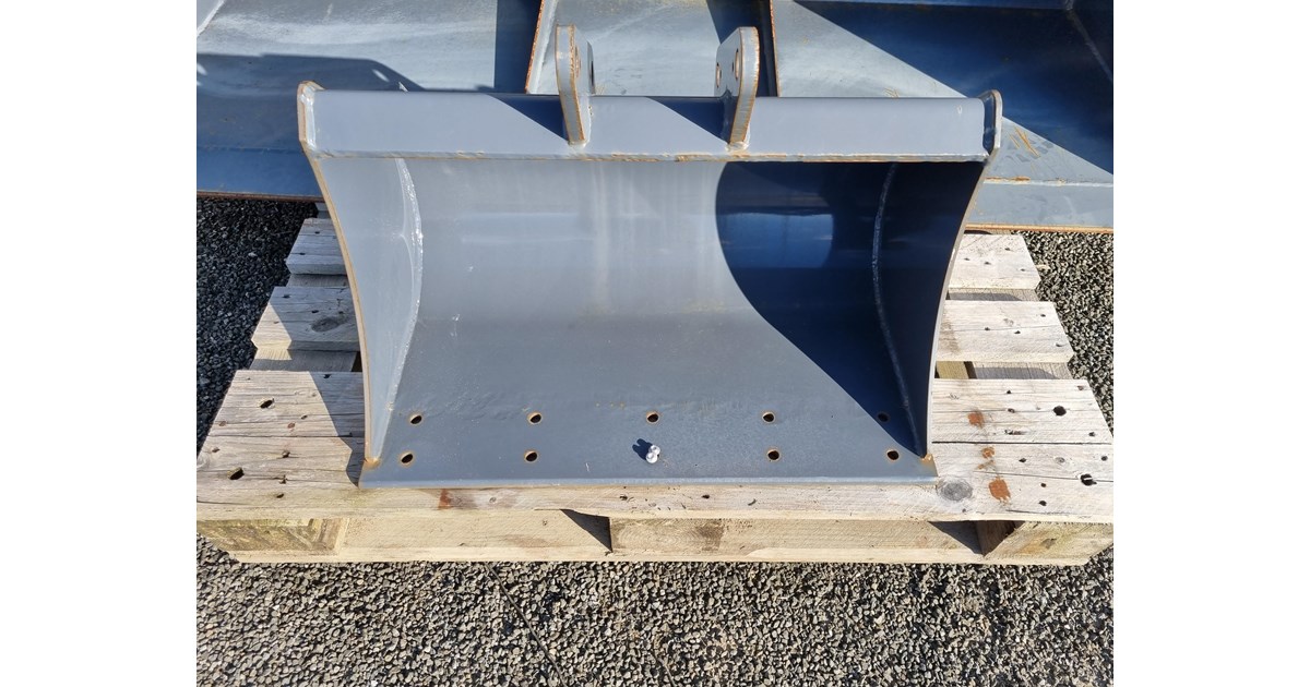 MULTIONE BUCKET 700MM for sale