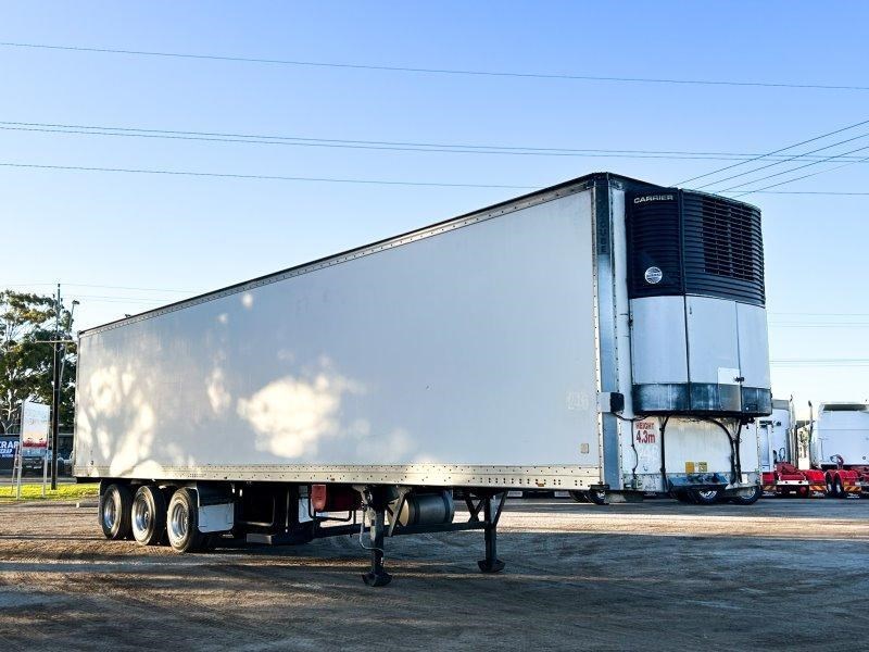 2000 MAXITRANS 24 PALLET TRI-AXLE FRIDGE TRAILER for sale