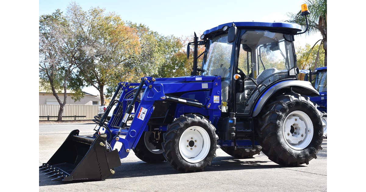 LOVOL 50HP 4WD A/C CABIN TRACTOR WITH 4IN1 BUCKET (800KG FRONT LOADER ...