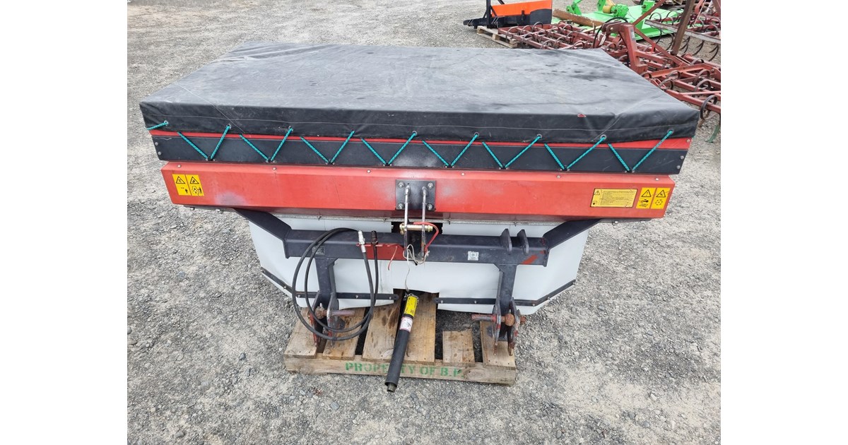 VICON ROTAFLOW RS-M TWIN SPINNER SPREADER for sale
