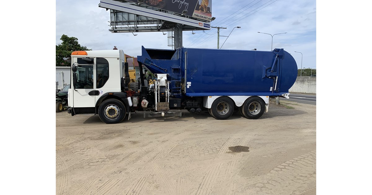 2012 DENNIS EAGLE ELITE 2 DUAL CONTROL AUTOMATIC for sale (refcode ...