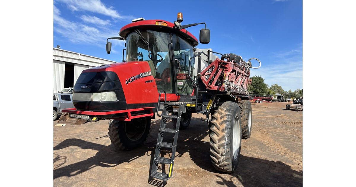 2016 CASE IH 4430 PATRIOT SPRAYER AIM PRO for sale (refcode TA1201926)
