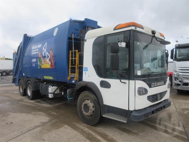 2011 DENNIS EAGLE ELITE 2 for sale
