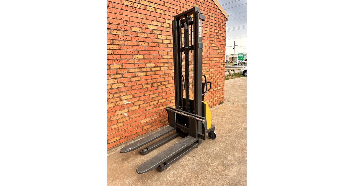 ALL LIFT AL-BDD-A2035 2 Tonne Semi Electric Lift Machine for hire ...