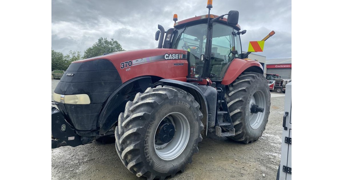 2013 CASE IH MAGNUM 370 CVT Magnum 370 cvt for sale