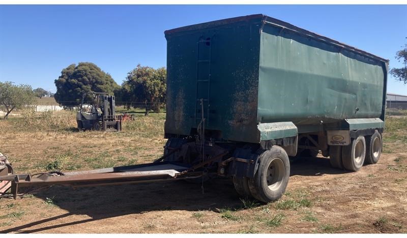 1999 TEFCO TRI AXLE TIPPING DOG TRAILER for sale (refcode TA1157852)
