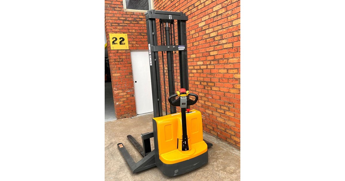 ALL LIFT AL-CDD-A15 Fully Electric Compact Lift Machine for hire ...