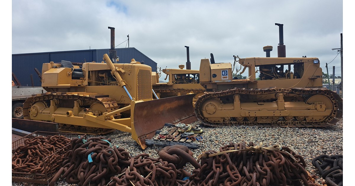 CATERPILLAR D6D CATERPILLAR DOZERS for sale (refcode TA1207309)