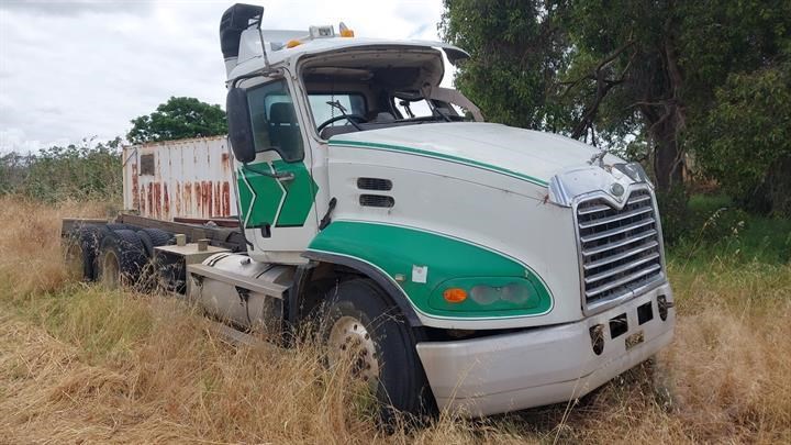 MACK VISION CX for sale (refcode TA1207380)