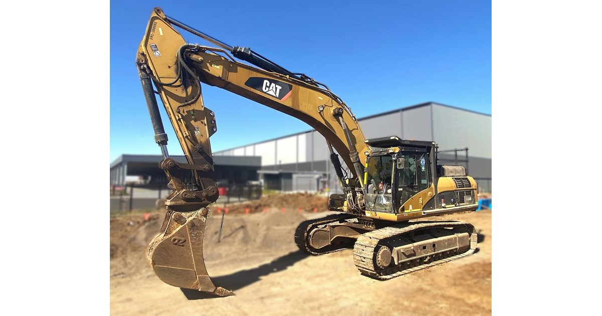 2008 CATERPILLAR 330D for sale (refcode TA1207425)