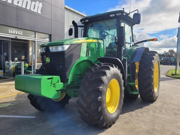 2011 JOHN DEERE 7230R for sale