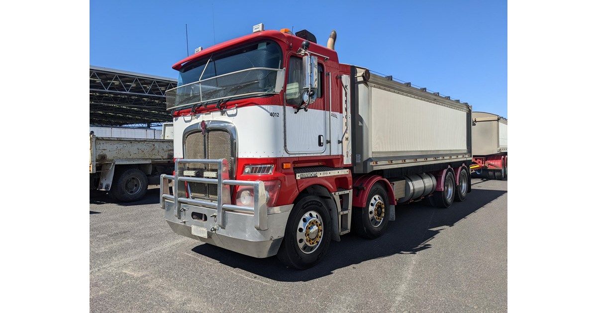 2016 KENWORTH K200 8X4 DAY CAB AUTOMATIC ALLOY TIPPER - PBS SPEC for ...