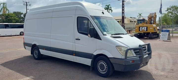 2007 MERCEDES-BENZ SPRINTER 318cdi for sale (refcode TA1210414)