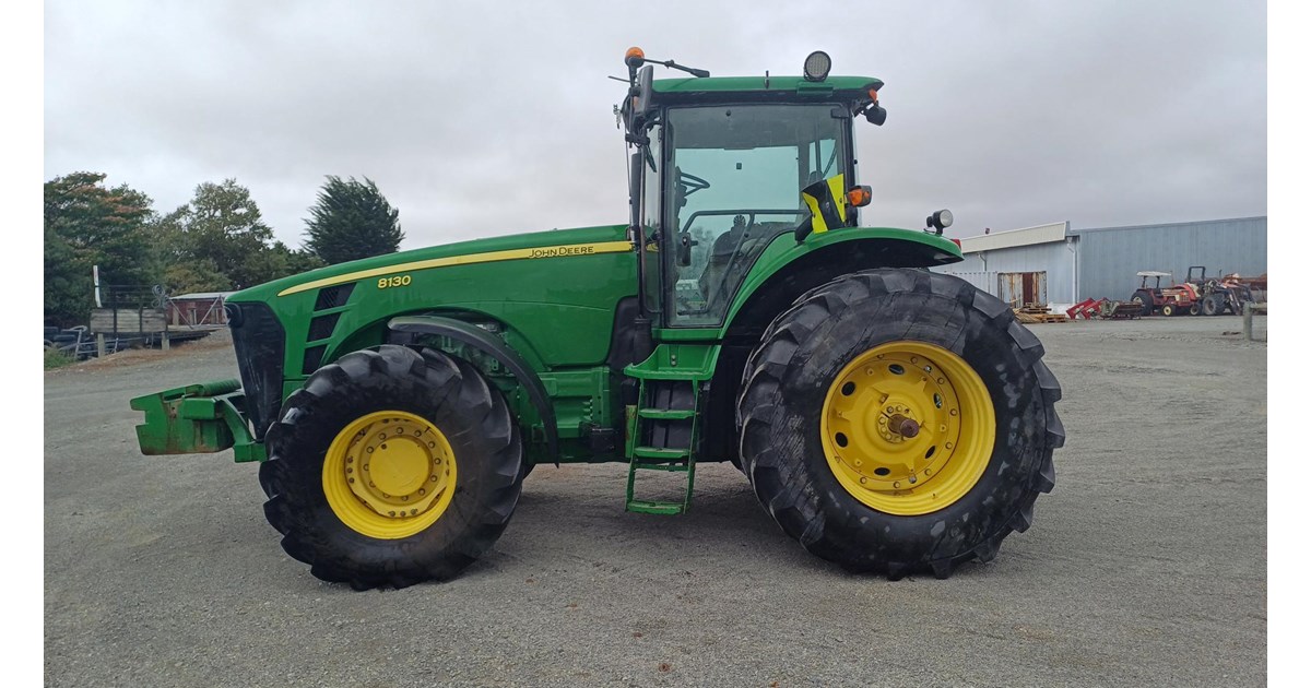 JOHN DEERE 8130 for sale (refcode TA1211537)