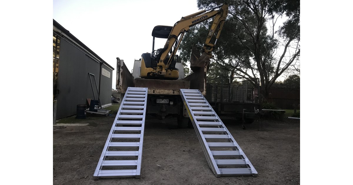 JETLAND 2.5M 6TONNE HEAVY DUTY RUBBER TRACK MACHINERY LOADING RAMPS for ...