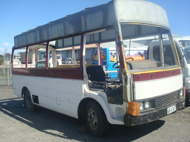 1988 NISSAN CIVILIAN BUS for sale (refcode TA1213148)