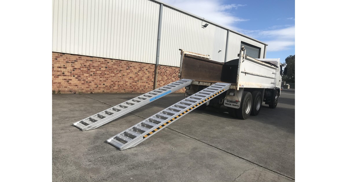 JETLAND 4.2M 15TONNE HEAVY DUTY RUBBER TRACK, RUBBER TYRE MACHINERY ...