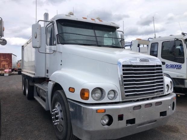 2010 FREIGHTLINER CENTURY CLASS CST120 for sale (refcode TA1216139)