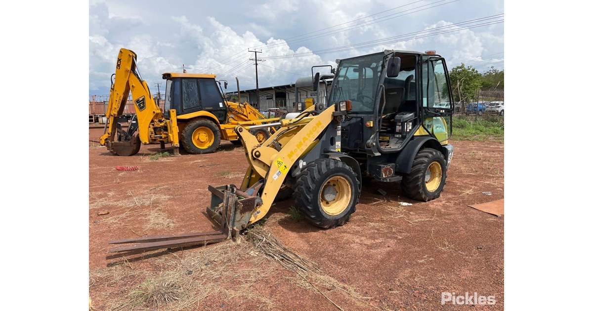 KOMATSU WA65-6 for sale (refcode TA1216394)