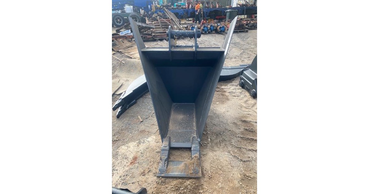 BRIAN SCOTT ENGINEERING 20 T VEE BUCKET for sale or hire (refcode ...