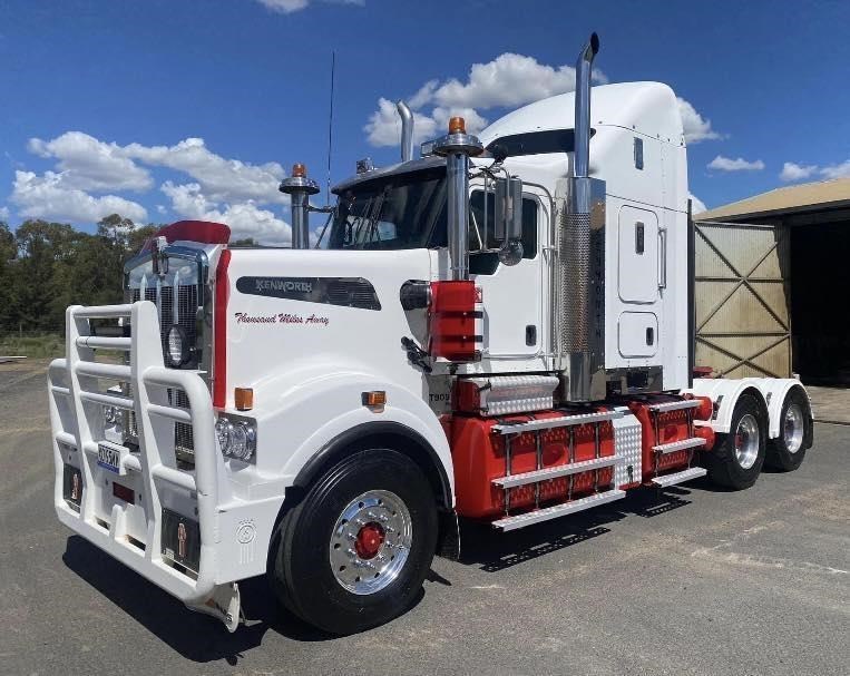 2011 KENWORTH T909 for sale (refcode TA1216865)