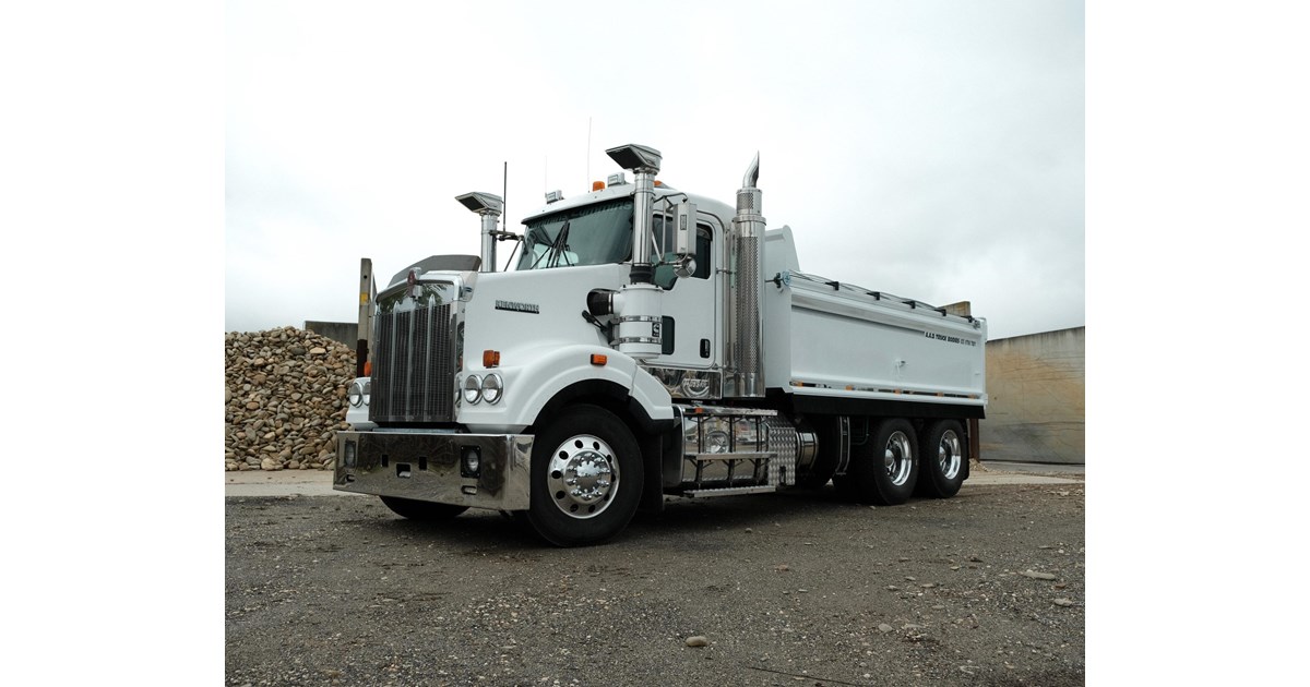 2016 KENWORTH T409 SAR for sale (refcode TA1202702)