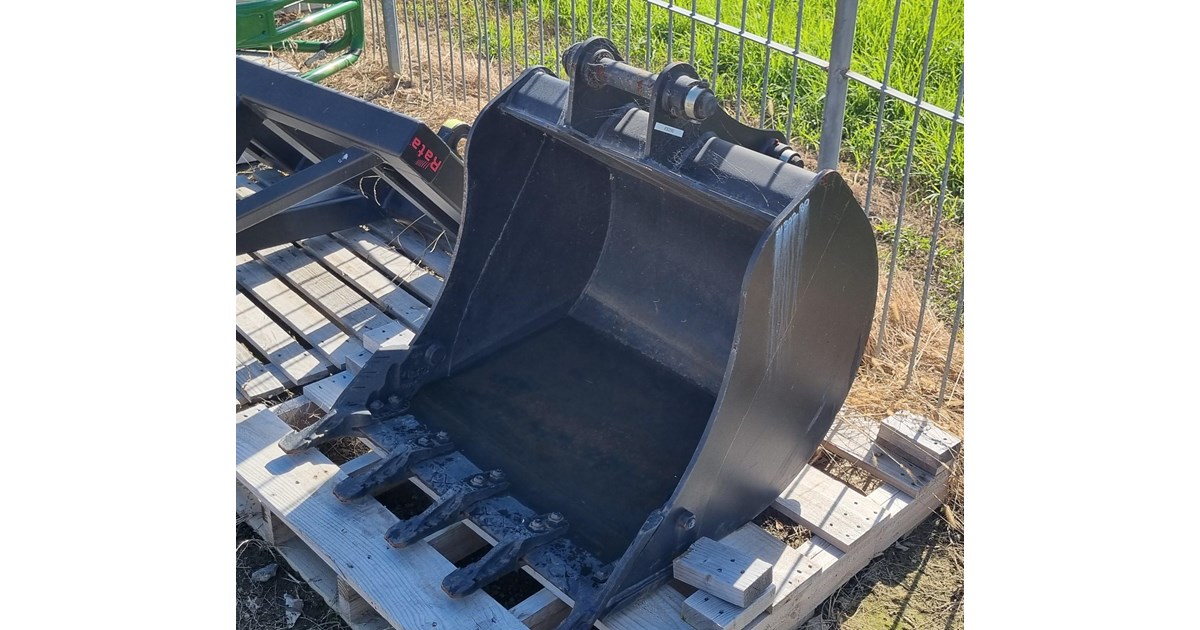 JCB 800MM DIGGER BUCKET for sale (refcode TA1220183)