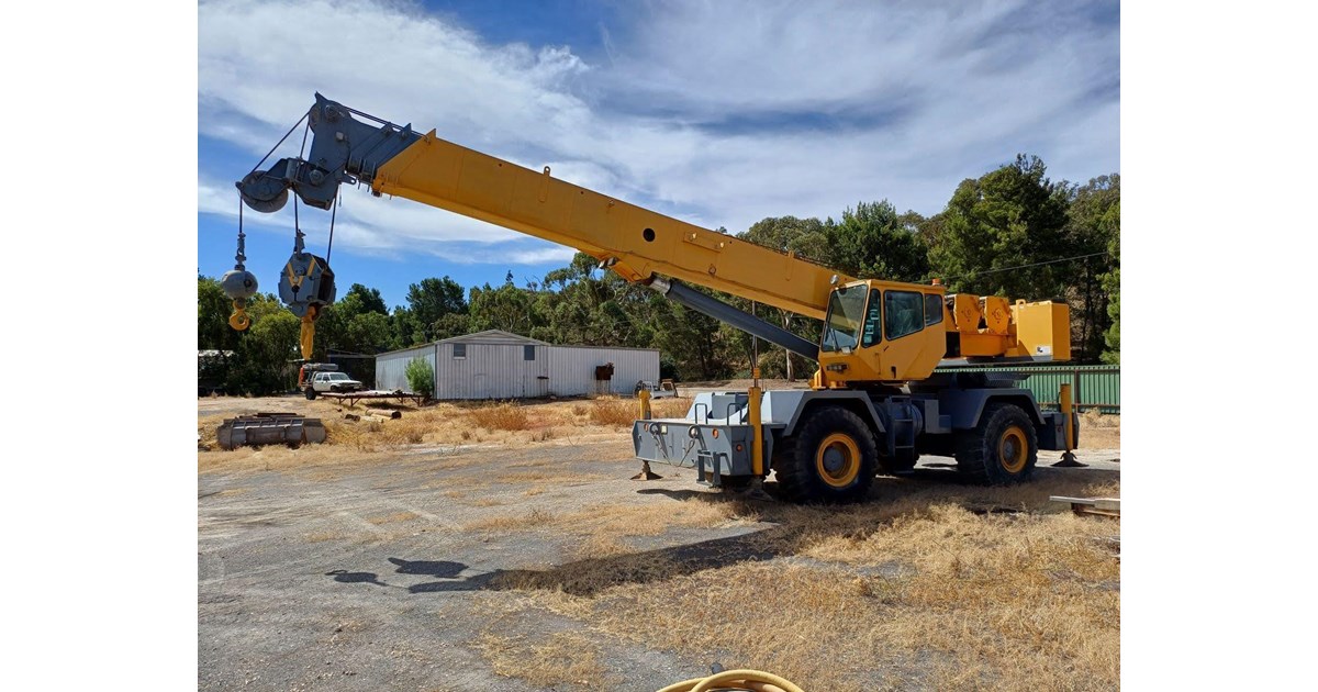 2003 GROVE RT600E for sale (refcode TA1220454)
