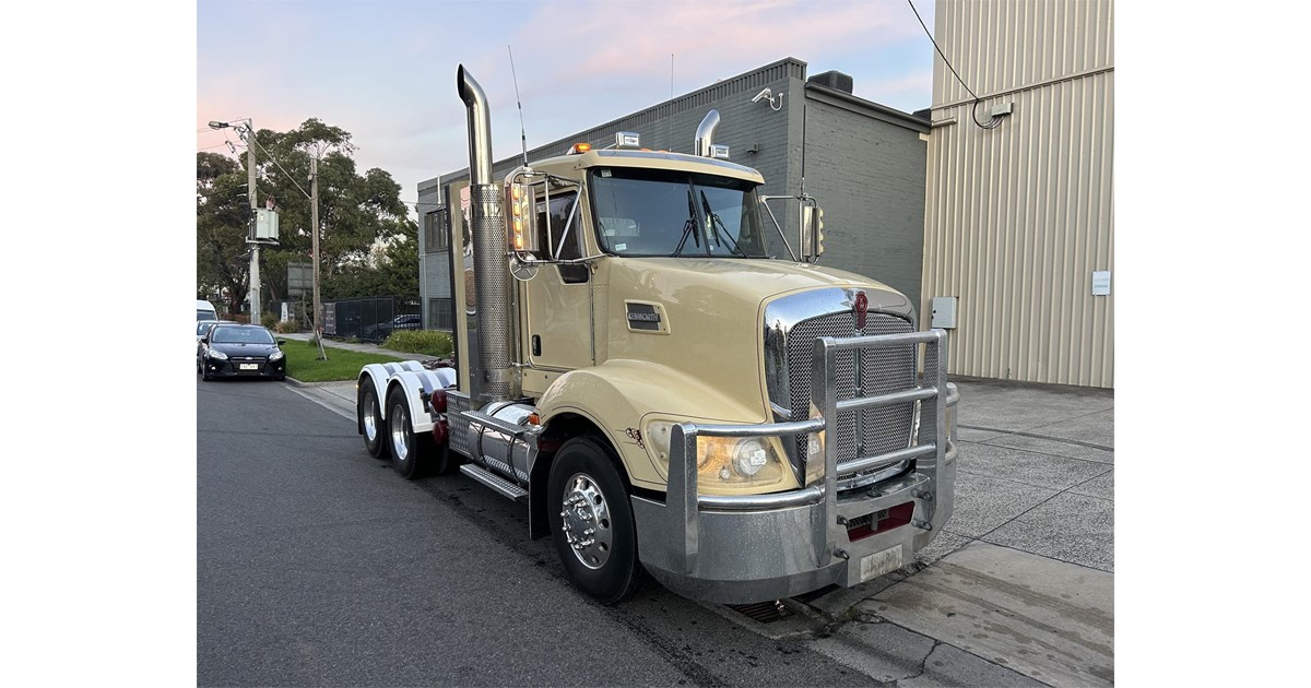 2013 KENWORTH T403 for sale (refcode TA1221243)