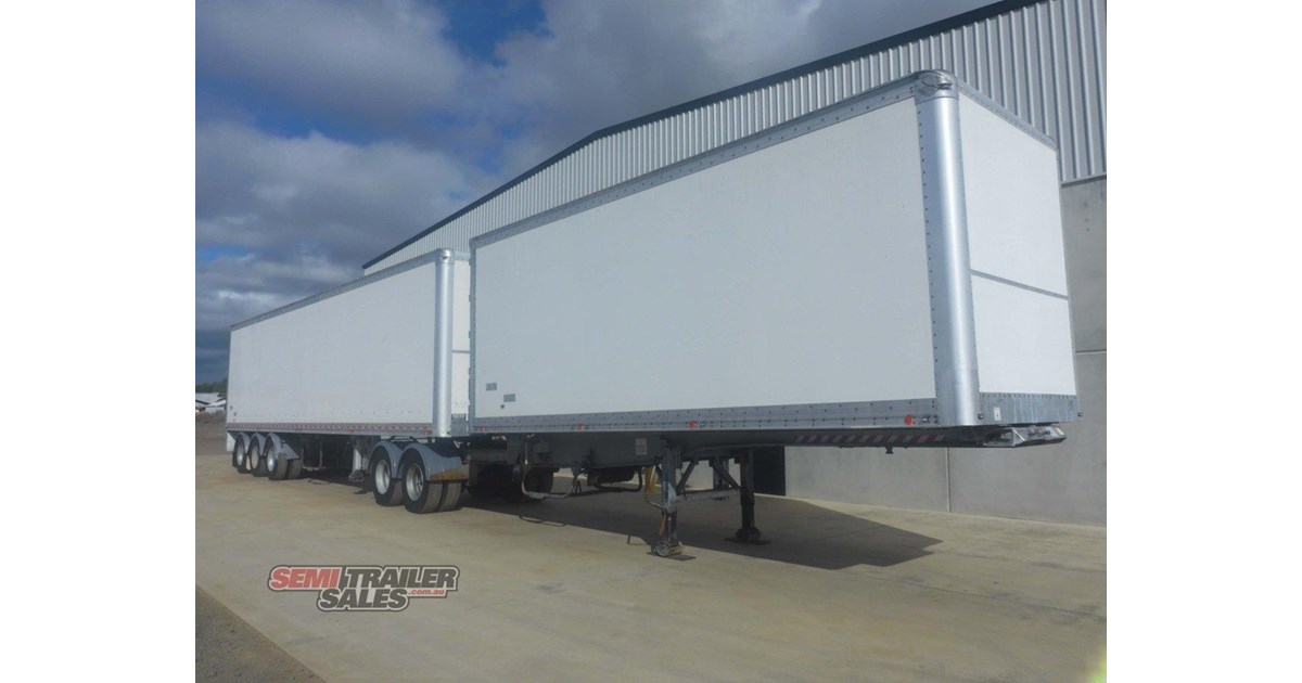 2004 PEKI B DOUBLE SET WITH ROLLBACK A TRAILER for sale (refcode TA1221452)