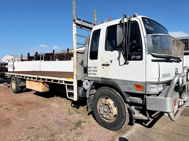 2002 HINO FG RANGER dismantling (refcode TA1226130)