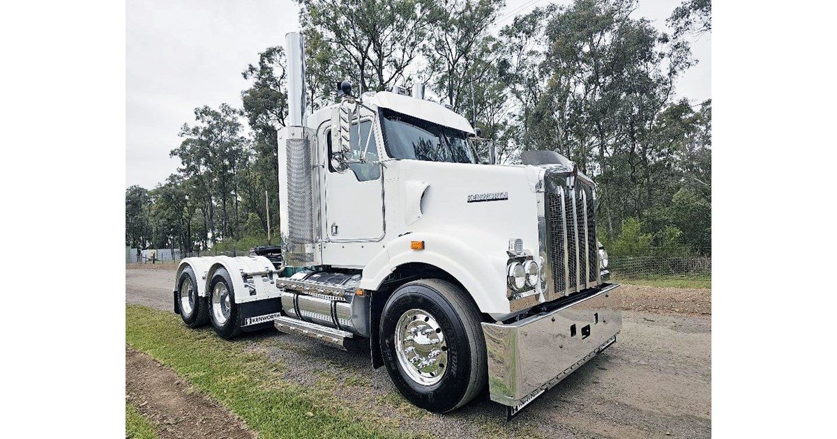 2010 KENWORTH T408 SAR, LOW KMS ON REBUILT CUMMINS ISX, 18SP for sale ...