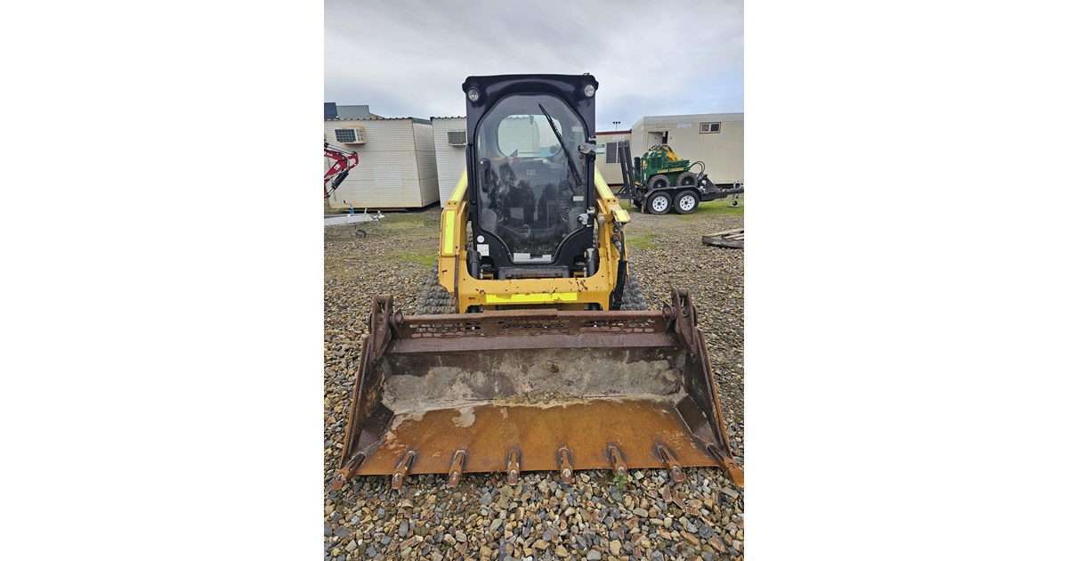 2016 CATERPILLAR 239D TRACK for sale (refcode TA1229677)