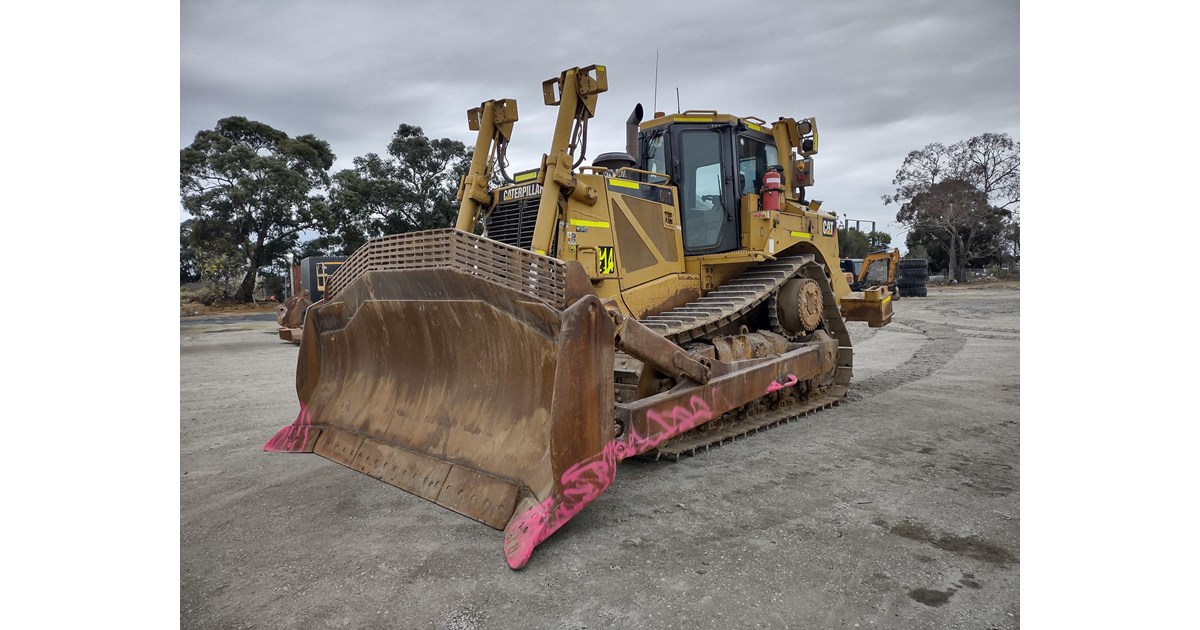 2005 CATERPILLAR D8T for sale (refcode TA1233110)