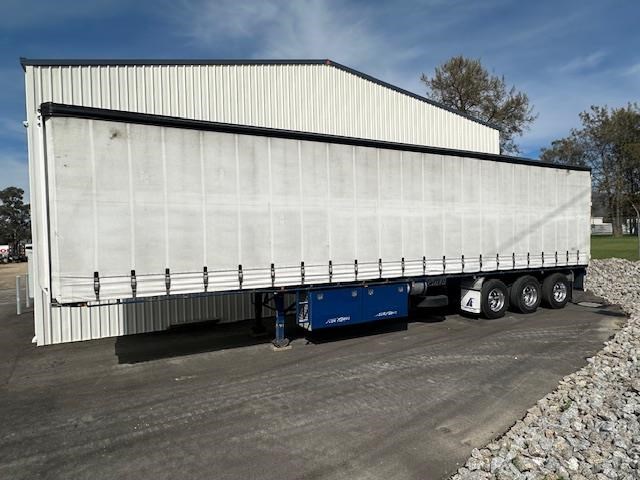 2010 FREIGHTER ST3 TAUTLINER for sale (refcode TA1234203)